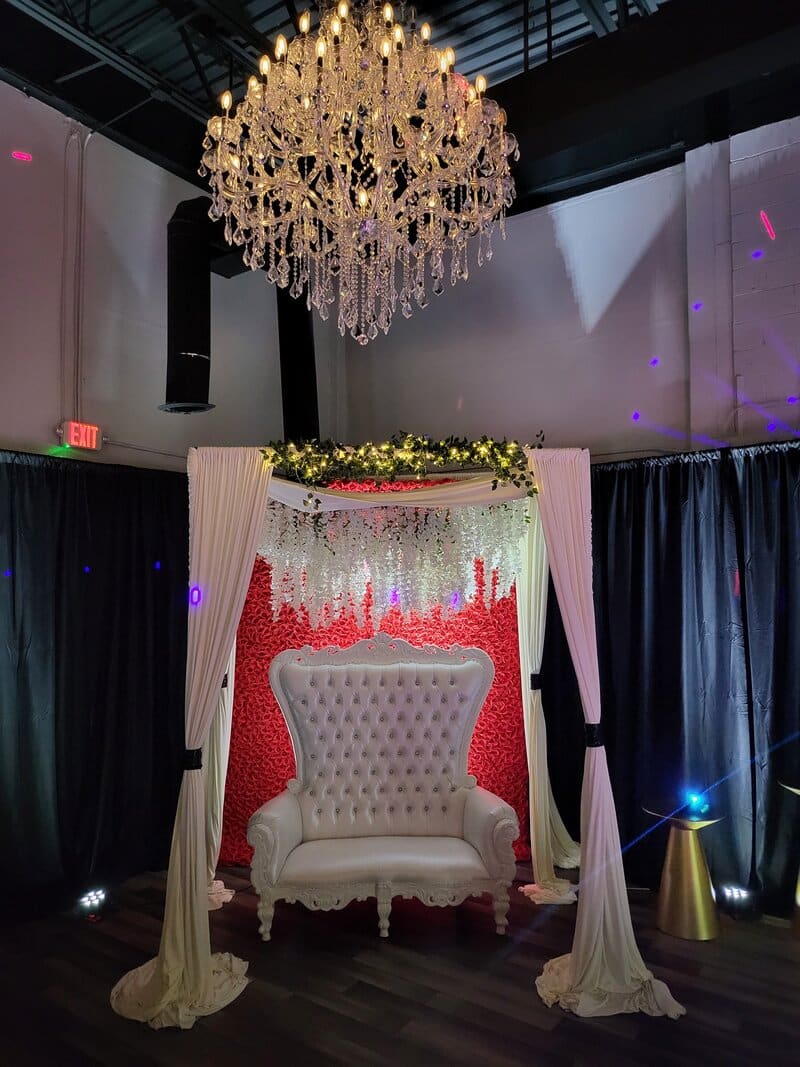 Metro Detroit Throne Chairs | Eleven11 Event Rentals